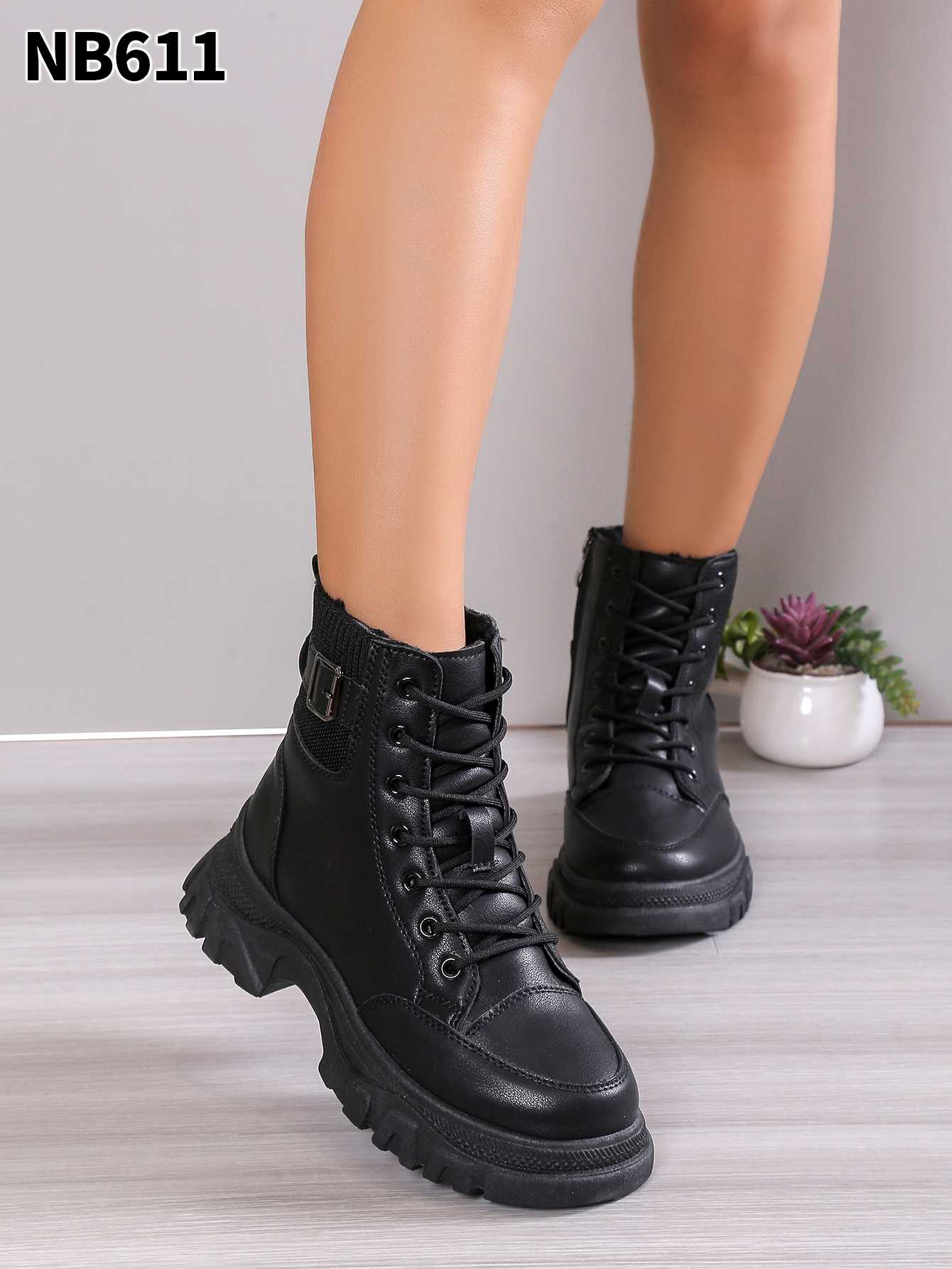 NB611 BLACK
